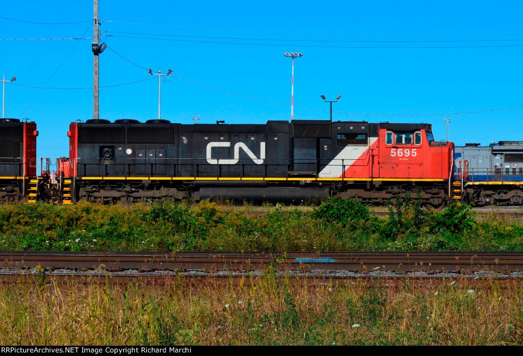 CN 5695